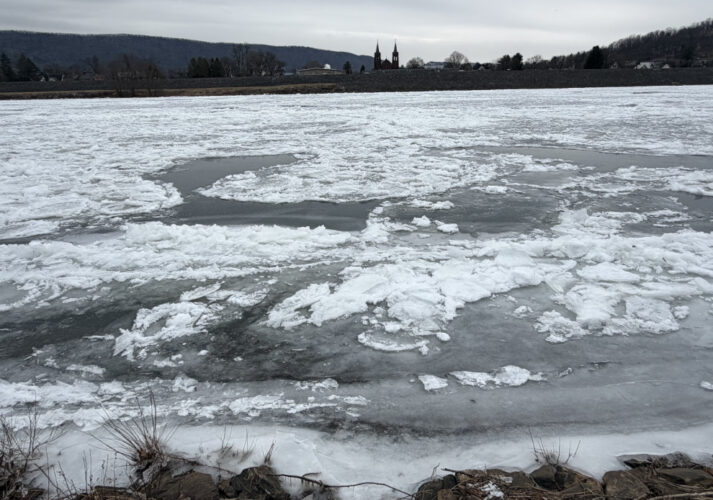Threat of heavy snow persists Sunday into Monday; Biting cold to ...